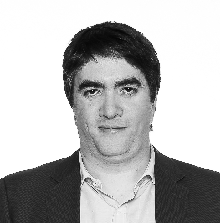 Felipe Uribe Saavedra - Facultad de Economía y Negocios