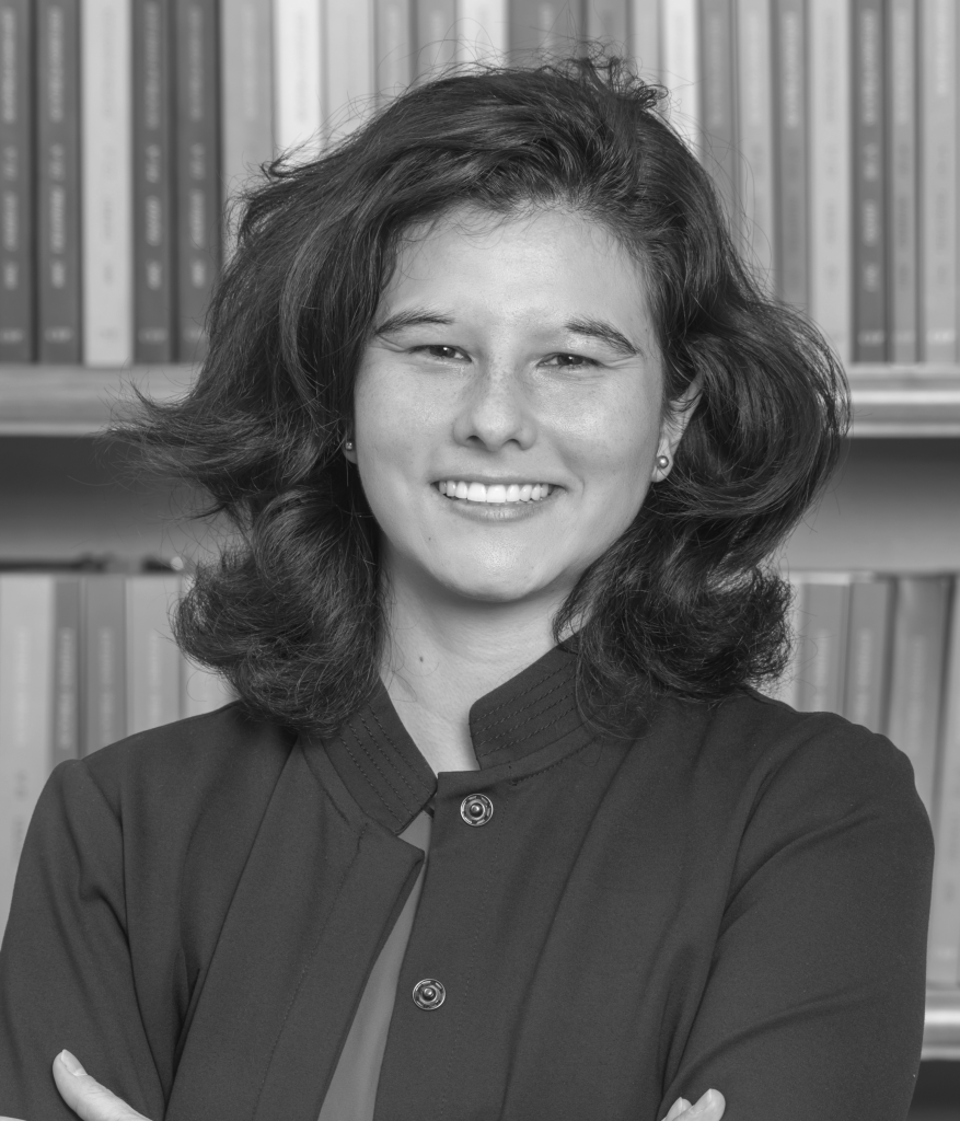 Daniela Leitch - Facultad de Economía y Negocios