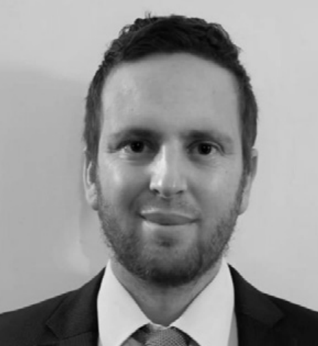 André Schlesinger - Facultad de Economía y Negocios